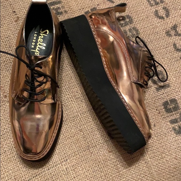 Shellys London | Shoes | Shelly London Mirror Metallic Platform Shoe 7 ...